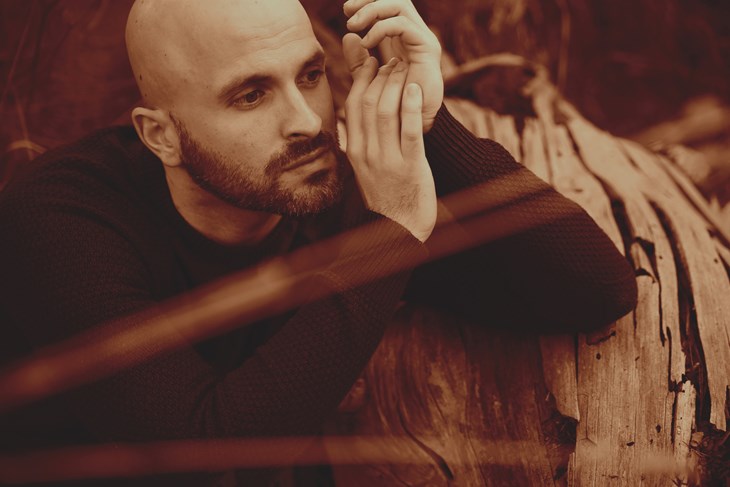 Predstavlja novi singl i spot: Sandro Lučić ima "Izgubljeni sjaj ...