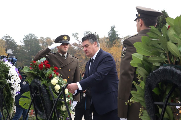 Ured predsjednika: Ovim dokumentima demantiramo ministra obrane - Glas ...