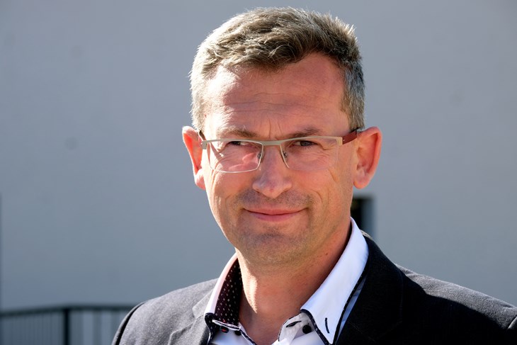 Predrag Pliško, predsjednik LAG-a Južna Istra o zapošljavanju IDS-ovca ...