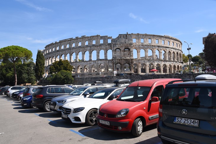PULA PARKING PREŠAO NA LJETNI REŽIM NAPLATE: Od danas se parkiranje ...