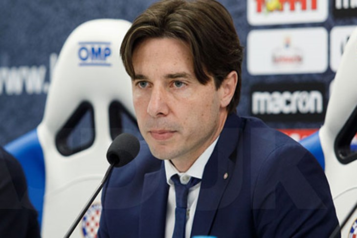 Pulski prvoligaš odredio nasljednika Darija Dabca. Saša Bjelanović novi ... Pulski prvoligaš odredio nasljednika Darija Dabca. Saša Bjelanović novi ...