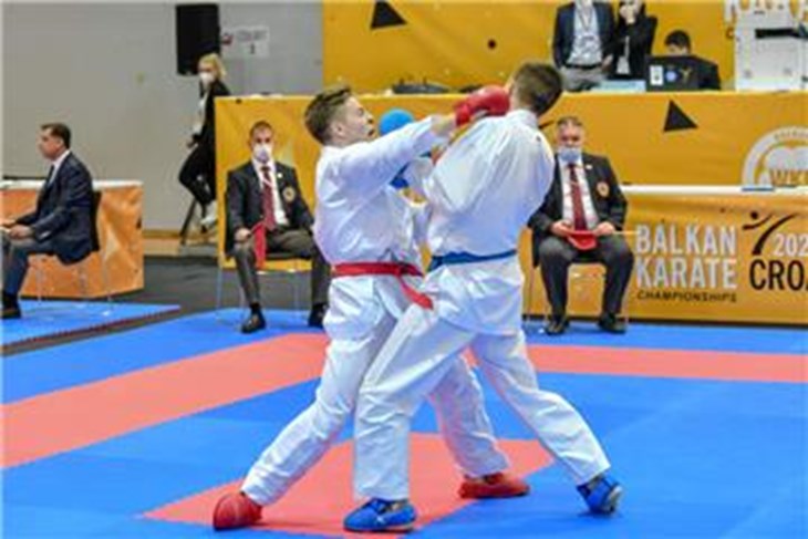 Karate: Fajerbach za svjetsku broncu - Glas Istre