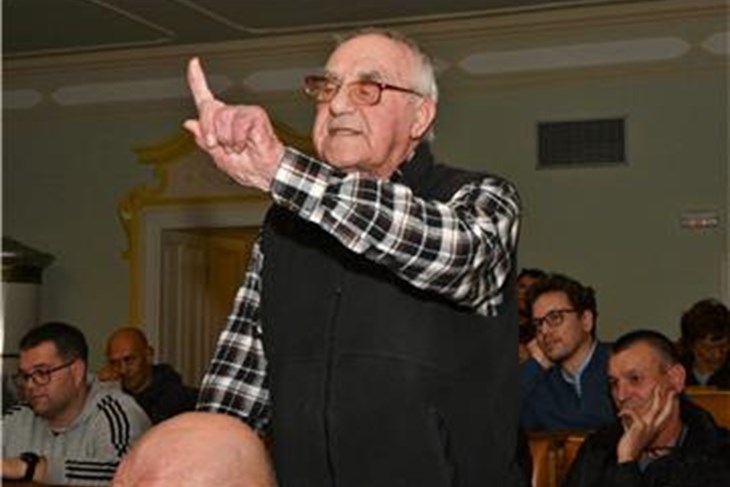 Karlovac: Održana burna rasprava o planiranom zidu u Brodarcima - Glas ...