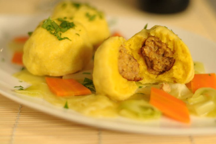 Recept dana: Knedle s mljevenim mesom - Glas Istre