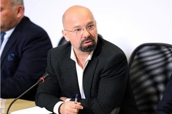 Damir Novinić novi član Uprave Zagrebačkog holdinga - Glas Istre Damir Novinić novi član Uprave Zagrebačkog holdinga - Glas Istre
