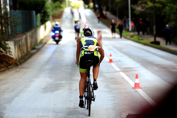 Zbog triatlona Ironman sutra zatvorene brojne prometnice na Poreštini ... Zbog triatlona Ironman sutra zatvorene brojne prometnice na Poreštini ...