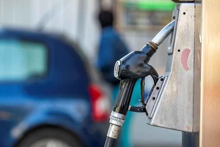 Objavljene nove cijene goriva: Od sutra skuplji benzin i dizel - Glas Istre