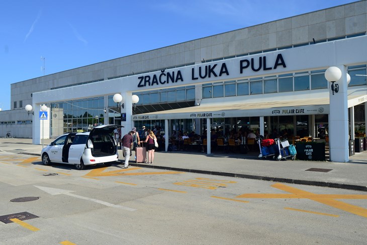 U subotu besplatan parking u Zračnoj luci Pula - Glas Istre