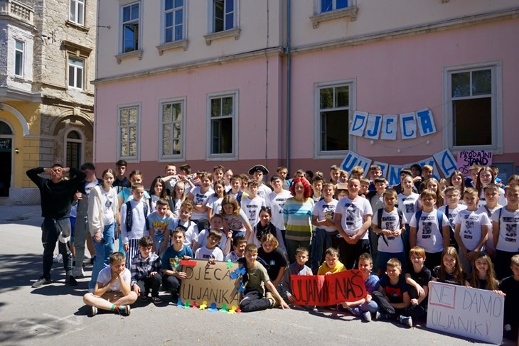 Pulski osnovci kroz projekt "Djeca Uljanika" podsjetili javnost na ...