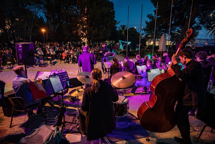 "Dođi u park" završava uz latino ritmove Big banda Pula - Glas Istre