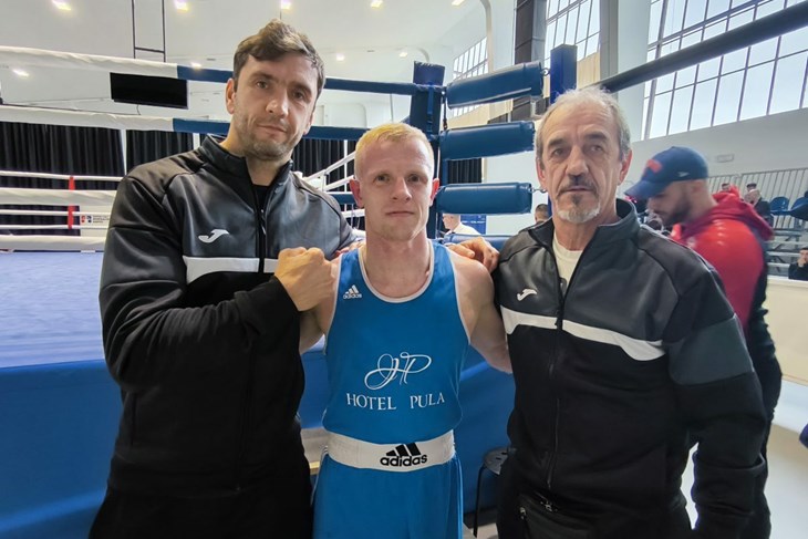 Pulskom klubu dvije medalje na seniorskom PH u boksu - Glas Istre