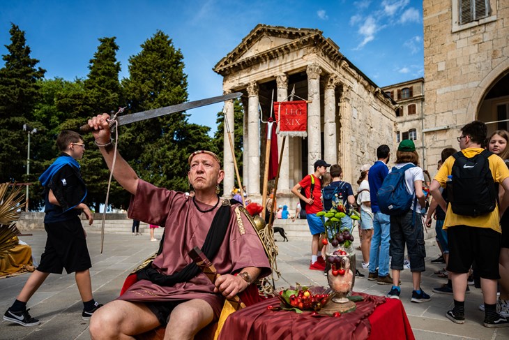 FOTO / Pula ponovno postaje pozornica povijesti - Glas Istre