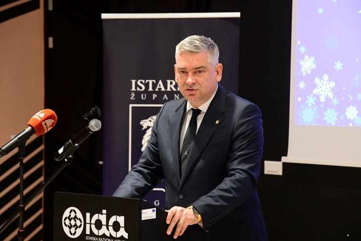 FOTO & VIDEO / Miletić: Drago mi je da sam dobio povjerenje, u 2026 ...
