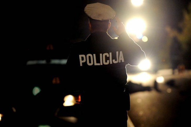 U Puli ga prvo pretukli, pa mu uzeli torbicu i pobjegli - Glas Istre